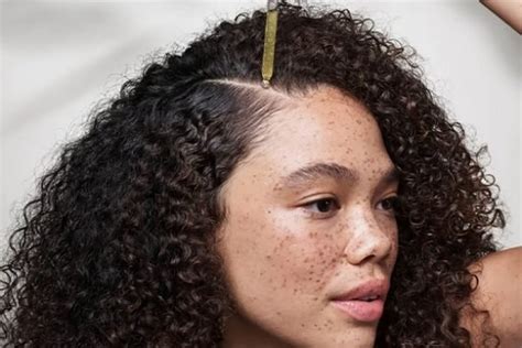 How To Treat A Dry Scalp Cult Beauty How To Treat A Dry Scalp Cult Beauty