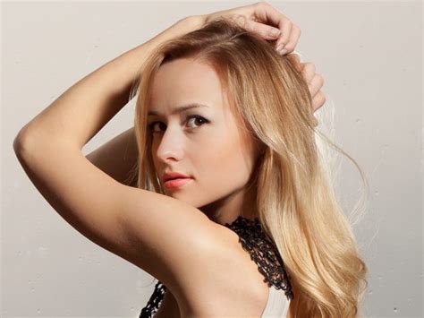 Aleksandra S Essentialmodels