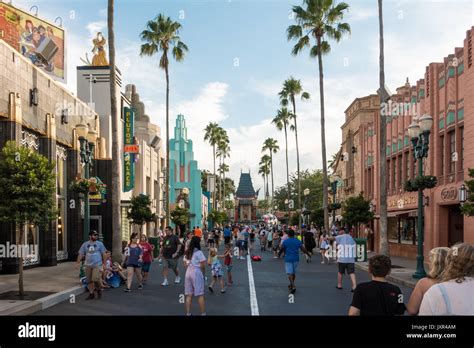 Hollywood Boulevard Theater Stockfotos Und Bilder Kaufen Alamy