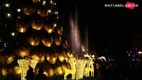 როგორ გამოიყურება საახალწლოდ მორთული ბათუმი [ფოტო] Batumelebi • • Batumelebi Ge