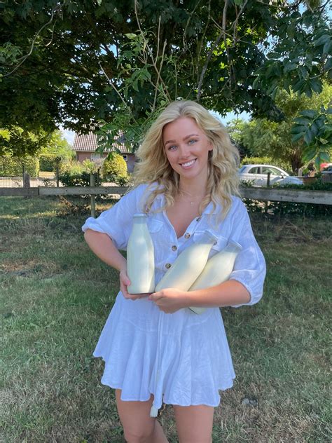 Eva Vlaardingerbroek [irtr] : r/BeautifulFemales