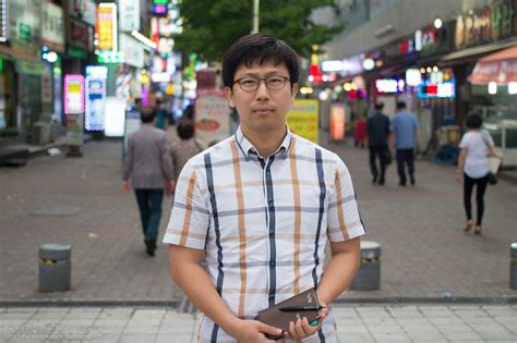 Humans Of Bundang 성남시에서 주무관으로 일하고 있어요 공무원 생활은 어떤가요 많은 사람들이 생각하는게 공무원은 그냥 앉아서 편하게 출퇴근 시간