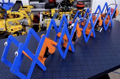 James Bruton Built A Robot That Moves Like An Earthworm Arduino Blog