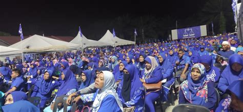 Gelombang Biru Banjiri Dataran Alor Limbat Demam Prn Mula Dirasai