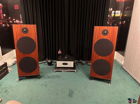 Spatial Audio M3 Sapphire Speakers 2 Color Sapele Wood Finish Reduced To 3500 00 Photo