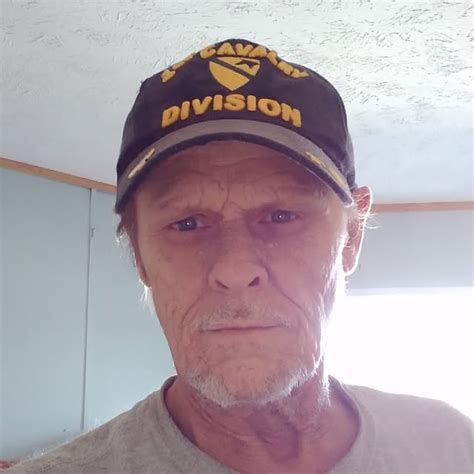 Thomas Gorham Gorham Thomas • Threads Say More