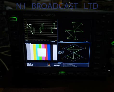 Tektronix Wfm8300 4k 2k 3g Hd Sd Waveform Vectorscope 4k 3g