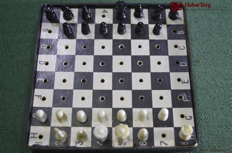 Купить Шахматы миниатюрные дорожные Химкинский речной вокзал Москва Карболит СССР