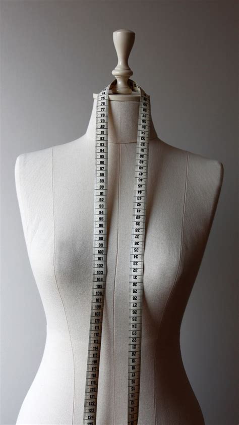 Шитье швея ателье пошив одежды Студия моды Пошив одежды Ателье