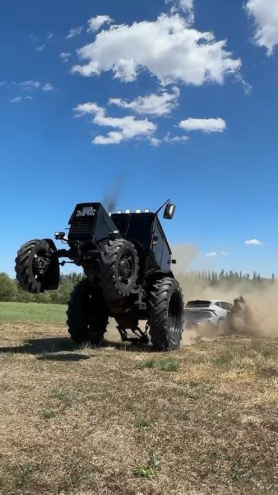 Трактор против Lamborghini урус #24часачеллендж #tractor #реки - YouTube