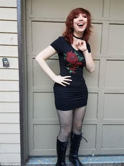 Felicia Wiesenthal Is Cool In Fishnet Stalkings Fota Nettt Cooll Hff