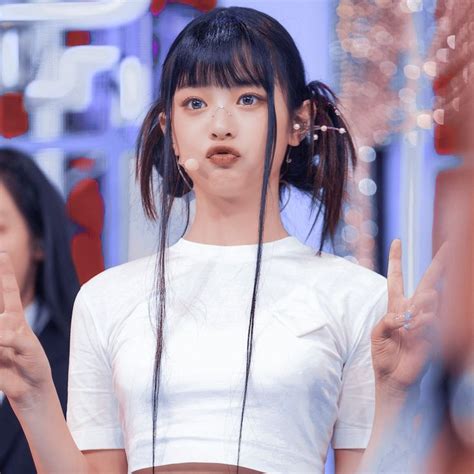 Épinglé Par Eder Jaimes Sur Hanni Pham