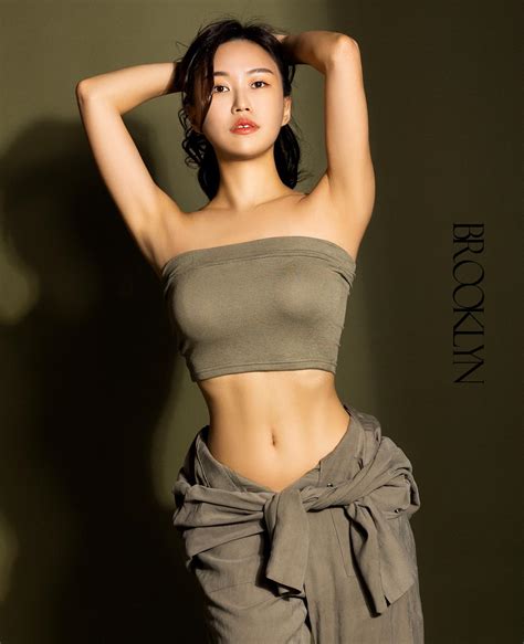 운동조아 23년 첫 바디프로필 역대급 맘에 쏙 들고요 ️ 딱 두달 운동하고 동면기 탈출 목표가