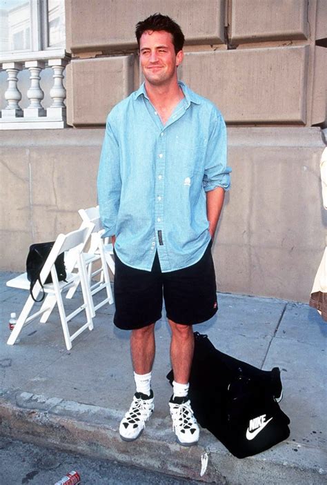 Matthew Perry Young: A Deep Dive Into The Early Life And Career Of The Beloved Actor