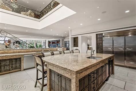 93 Spanish Gate Dr Spring Valley Nv 89113 Mls 2213714 Zillow