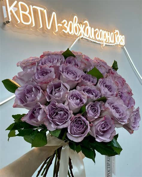 КВІТИ Івано Франківськ Доставка Гелієві кульки Приймаємо передзамовлення до Дня
