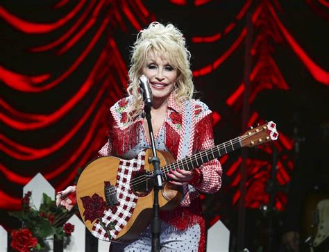 Dolly Partons Most Covered Song Jolene Turns 50 Los Angeles Times