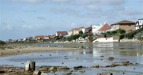 The Perfect West Sussex New Years Walk With An Exceptional Seafront