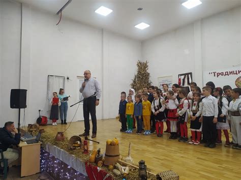 У ПО ОШ „Доситеј Обрадовић“ чувају традицију од заборава Ju Osnovna škola Dositej Obradović