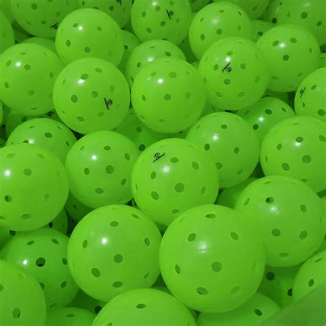 Neon Green Seamless Rotation Pickleball Ball Outdoor 40 Hole