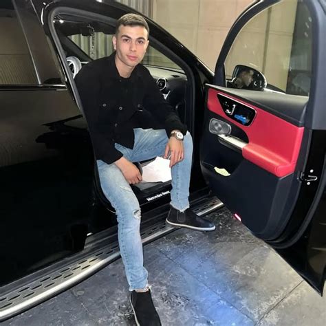 mohamed alaa mohamed alaa threads say more