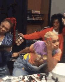 Girls Twerk S Tenor