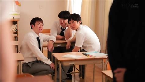 Teachers Caught Having Sex By Students Later Students Blackmail