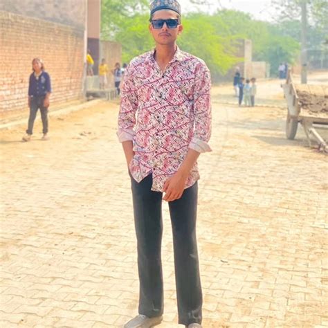 Sahil Tyagi Sahiltyagii004 • Threads Say More