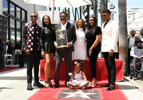 Judge Mathis Wife Linda Files For Divorce After 39 Years Of Marriage