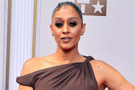 Actress Tia Mowry 60 Photos Moonagedaydream Film