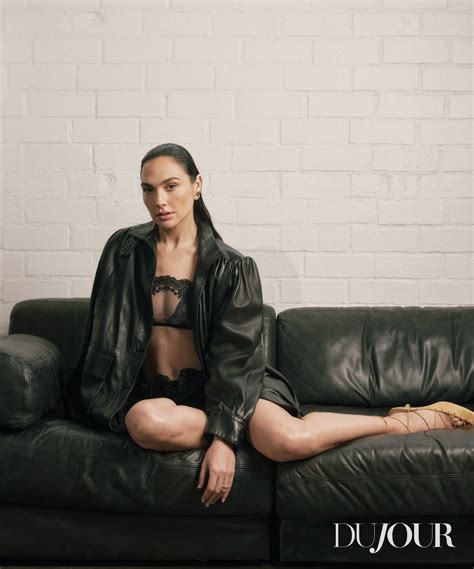 Gal Gadot Feet