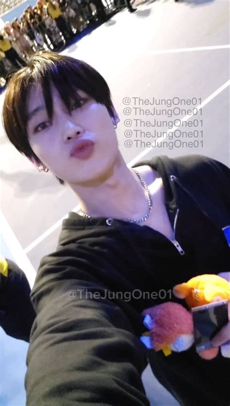 𝙎𝙐𝙉𝙊𝙊 𝙀𝙉𝙃𝙔𝙋𝙀𝙉 Seventeen miembros Personas