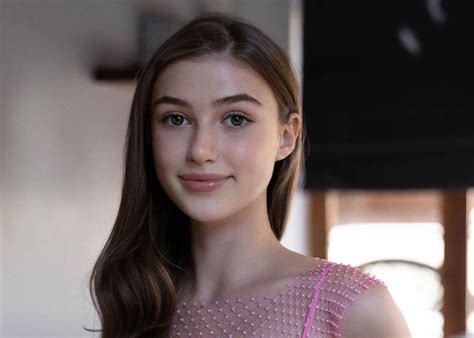 Olivia Casta Biography, Wiki, Age, Height & Measurements, Net Worth ...