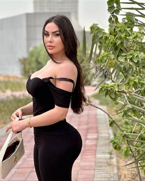 مارال منصوري Maralmanssourii