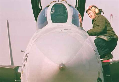 F 14 Tomcat
