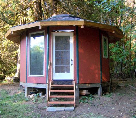 How To Build A Yurt Step By Step Instructions Blitsy
