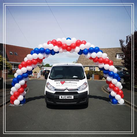 Outdoor Balloon Arch System