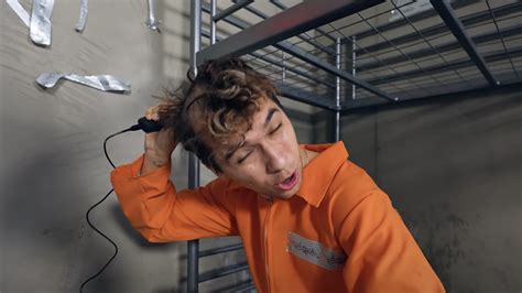 Friz Ogolił Się Na łyso I Wyszedł Z Więzienia Zaskakujący Finał Wideo