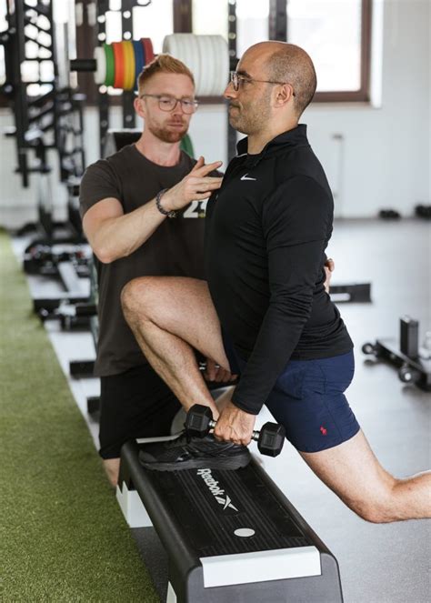 Dein Personal Trainer In Düsseldorf 23 Eins