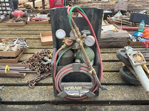 Small Torch Set And Tanks Hamilton Maring Auction Group