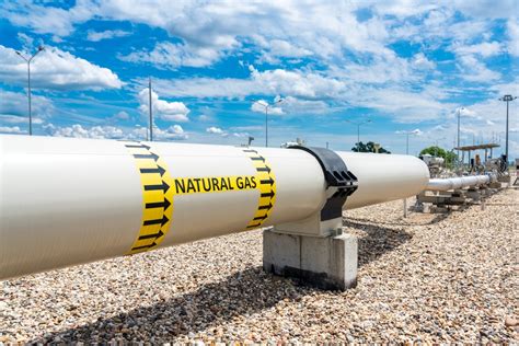 Whitewater Led Natgas Pipeline Traverse Reaches Fid
