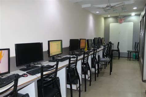Samyak Computer Classes Indore Indore Coaching Institute In Indore