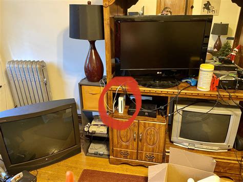 component or hdmi one of my crts or the lcd which tv and input should i display my new wii