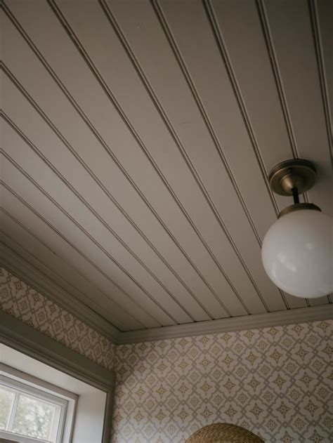 Pärlspont Stilrent Och Praktiskt Val För Både Tak Och Vägg Måla Tak Takpanel Home Fashion