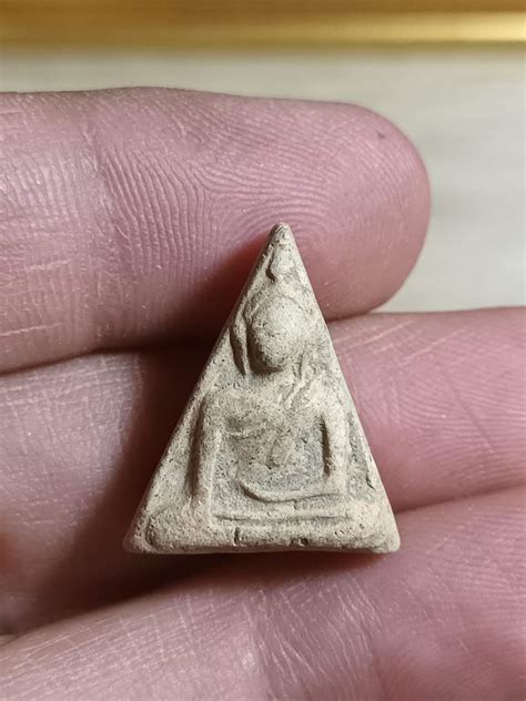 พระเกจิอาจารย์ พระเก่าทั่วไป นางพญาหลังยันต์ดวง อาจารย์ถนอม 2514