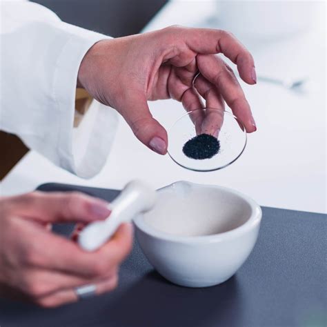 Cerium Dioxide In Action Applications Where Polishing Powder Makes The