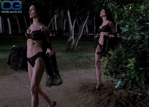 Lara Flynn Babele Nackt Nacktbilder Playbabe Nacktfotos Fakes Oben Ohne