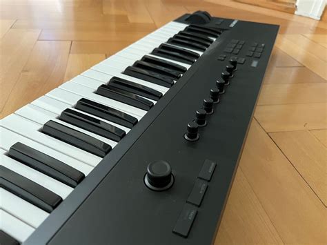 Midi Keyboard Controller Komplete Wie Neu Kaufen Auf Ricardo