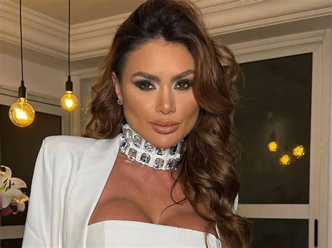 Presa Ex Bailarina Do Faust O Terminou Namoro Por Excesso De Sexo Era Toda Hora