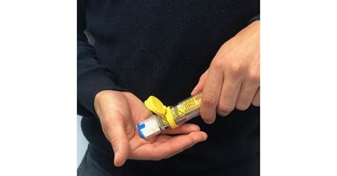 Advisory Epipen And Epipen Jr Auto Injectors May Stick In Their Carrier Tube